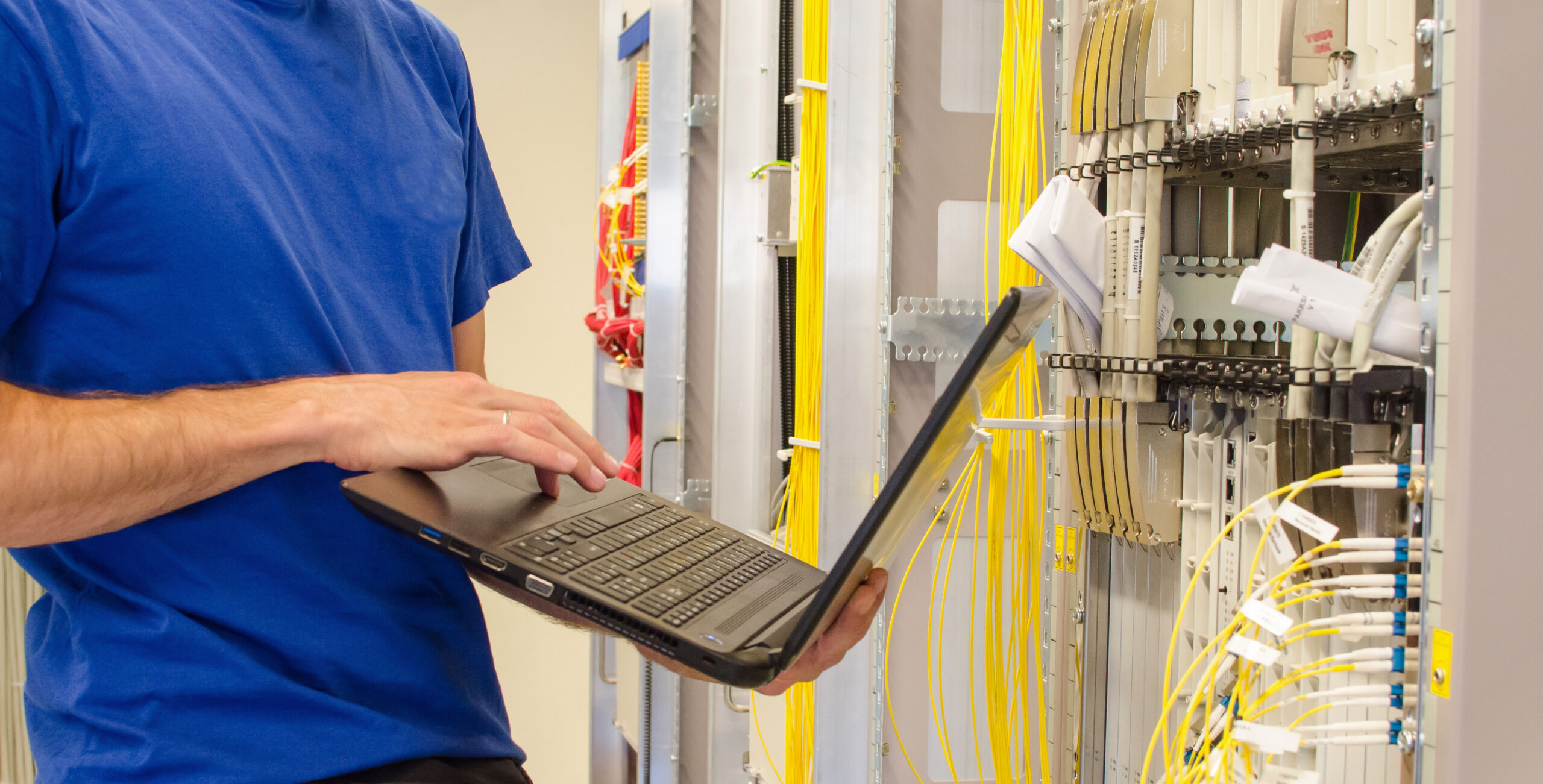 Data Acquisition Application Guide - Pickering Electronics Ltd